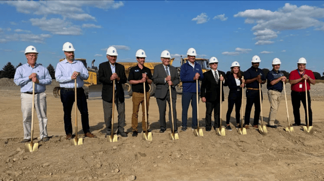 Dot Foods breaks ground on new Canadian distribution centre | CCentral